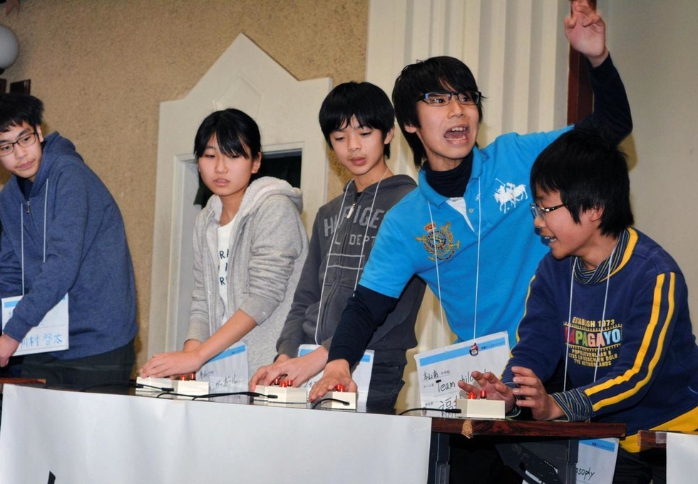 神戸ゆかりのクイズに挑戦 神戸、中学生がバトル | M's KOBE - 神戸新聞NEXT