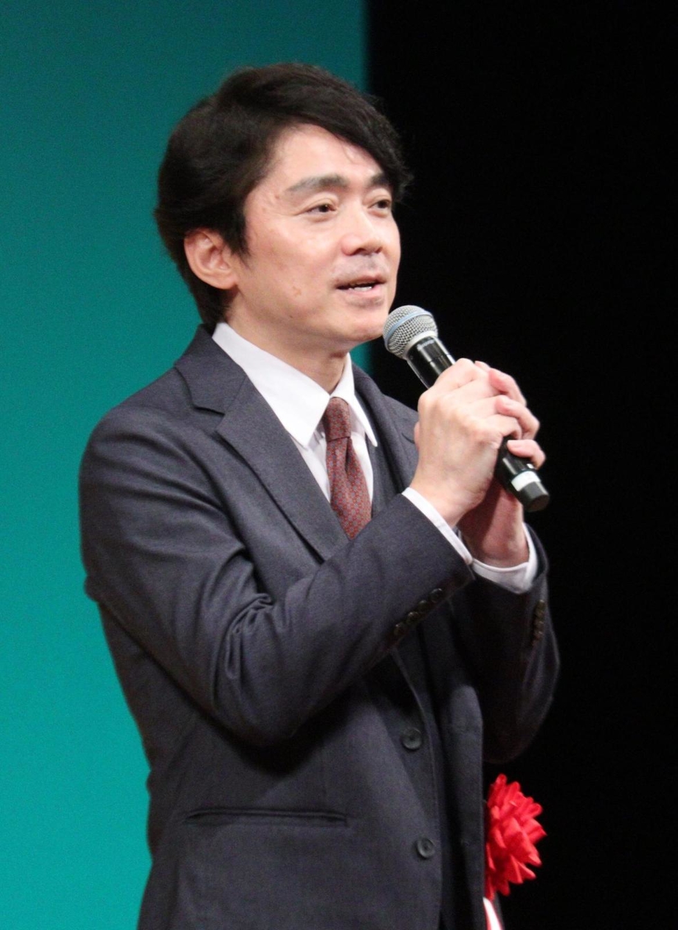 加古川東高が100周年式典 OBのNHKアナウンサー高瀬さん、後輩にエール「人生切り開いて」|東播|神戸新聞NEXT